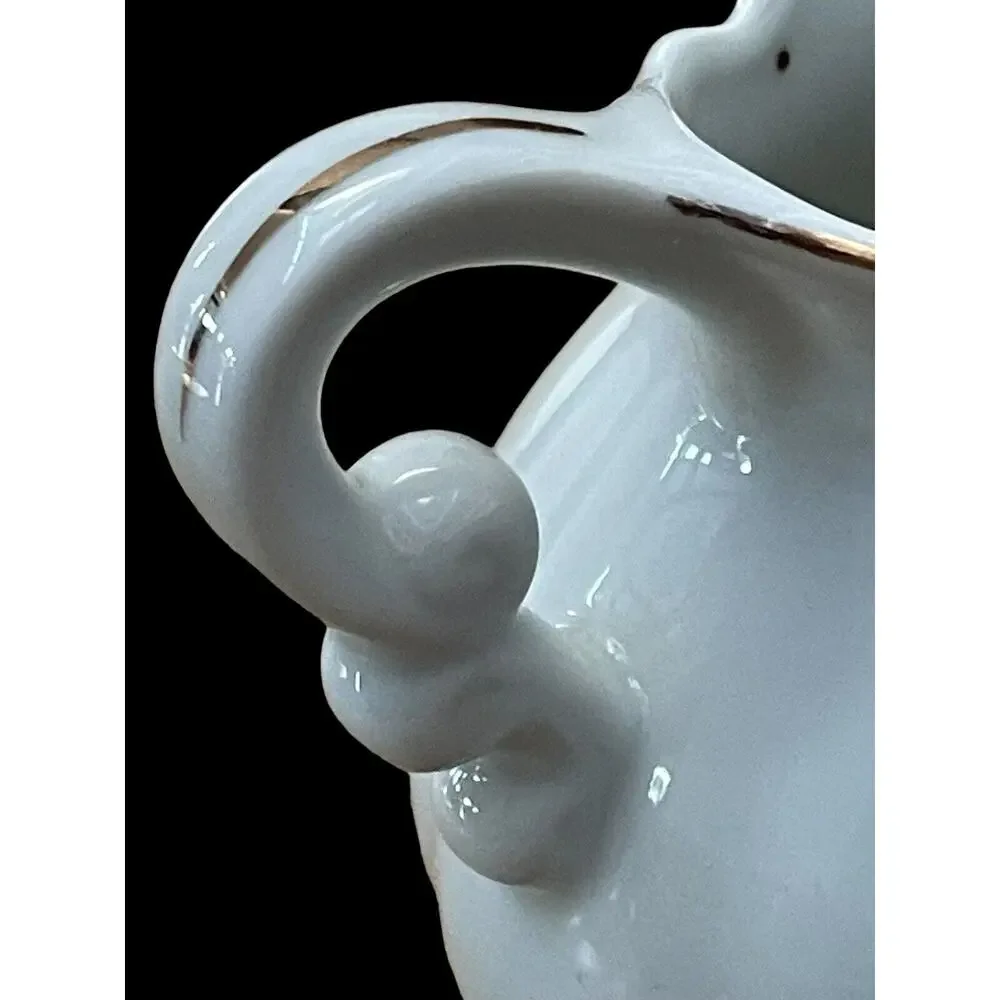 Unbranded | Dining | Vintage Bonnet Girl Creamer Pitcher Holly Hobbie ...